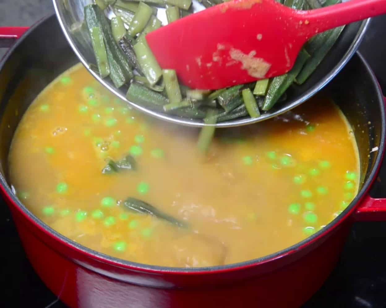 Sindhi Kadhi Recipe | Sindhi curry recipe - SecondRecipe