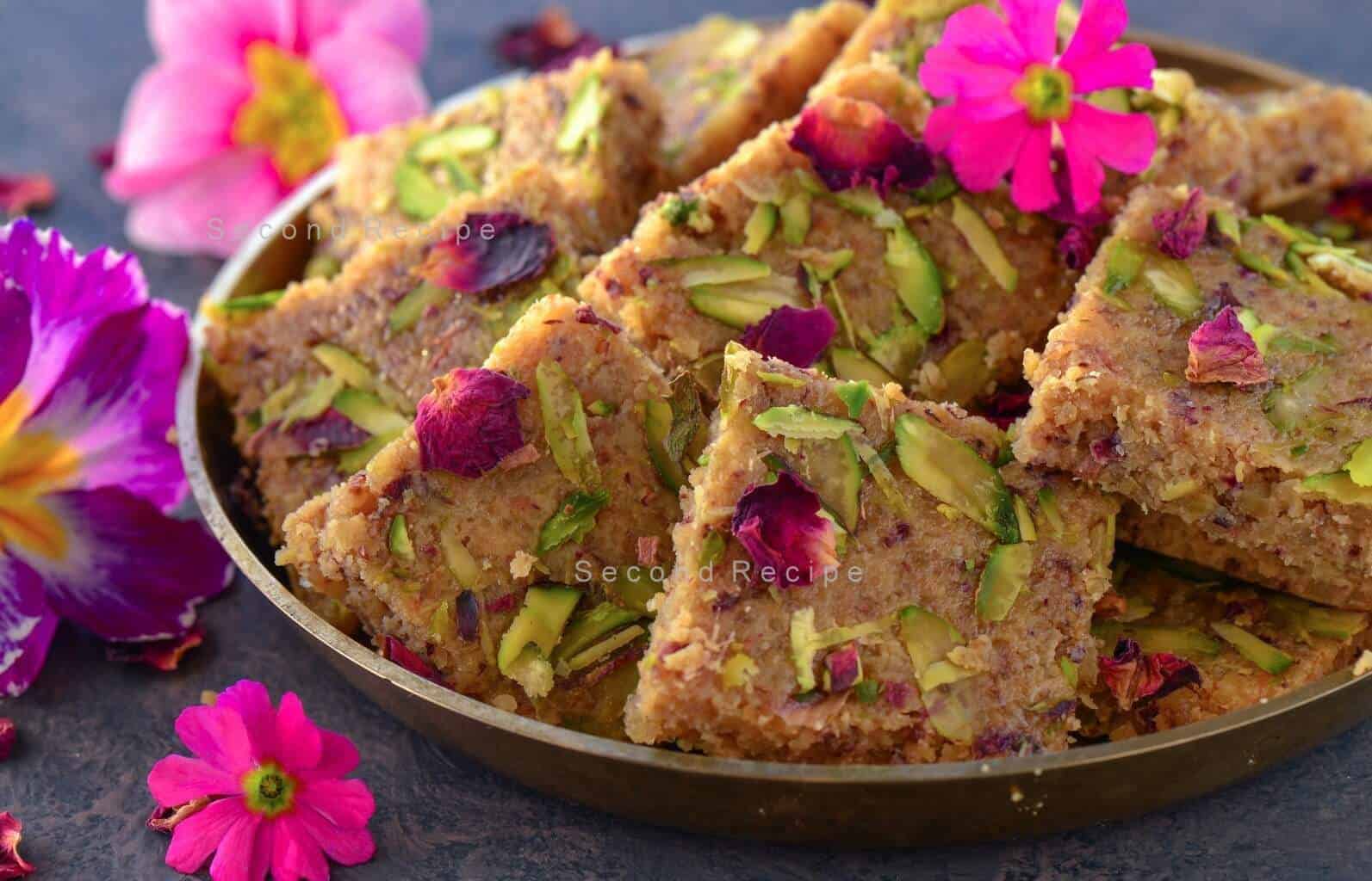 Akhrot barfi-walnut fudge
