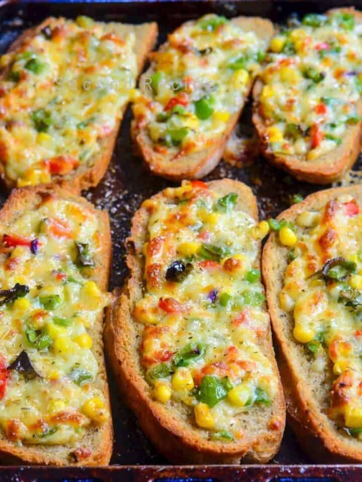 Chilli cheese toast