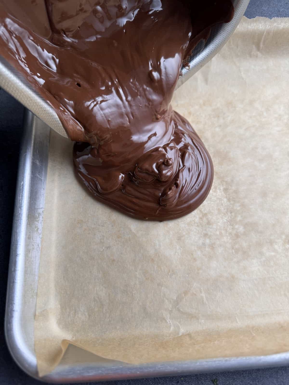 Jalebi Chocolate bark | Indian fusion dessert - SecondRecipe