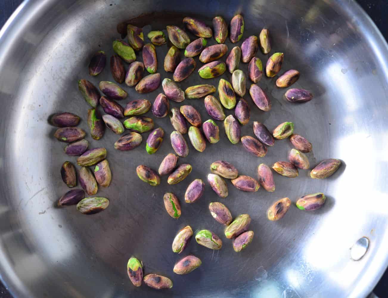 Homemade rose and green pista ice cream (no machine) - SecondRecipe