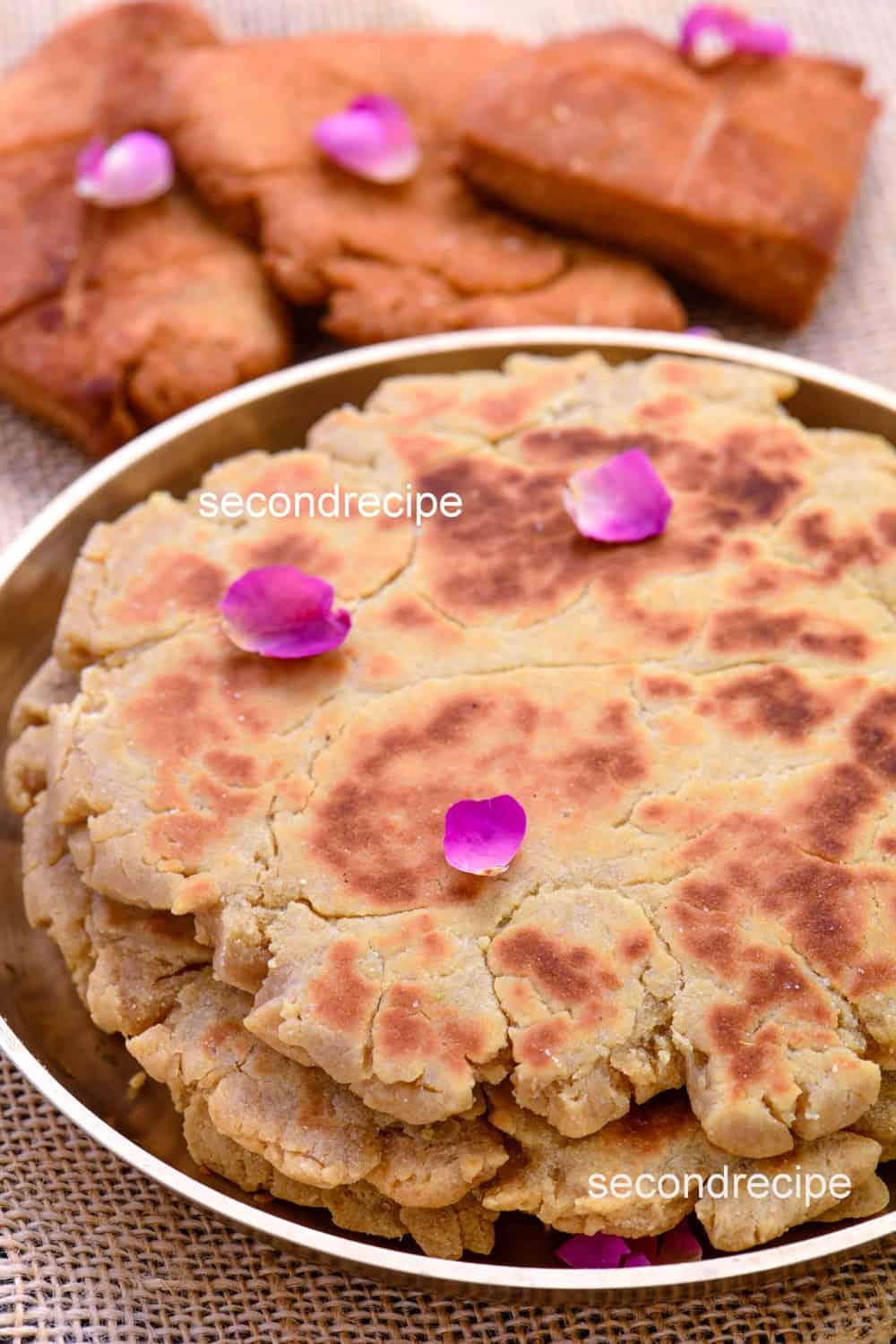 Mitho lolo | Sindhi sweet flatbread - SecondRecipe