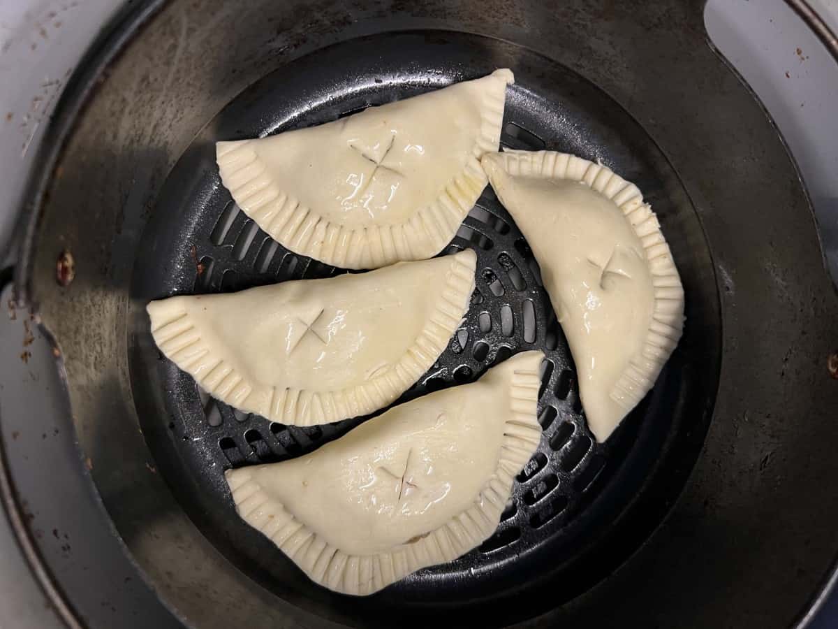 Air fryer vegetable pasties | air fried vegan pasties - SecondRecipe