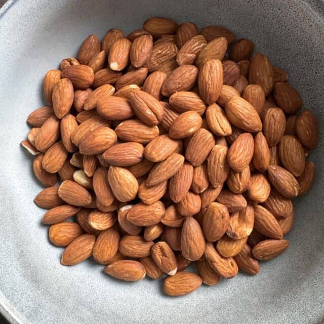 Air fryer roasted almonds | toasted almonds air fryer - SecondRecipe