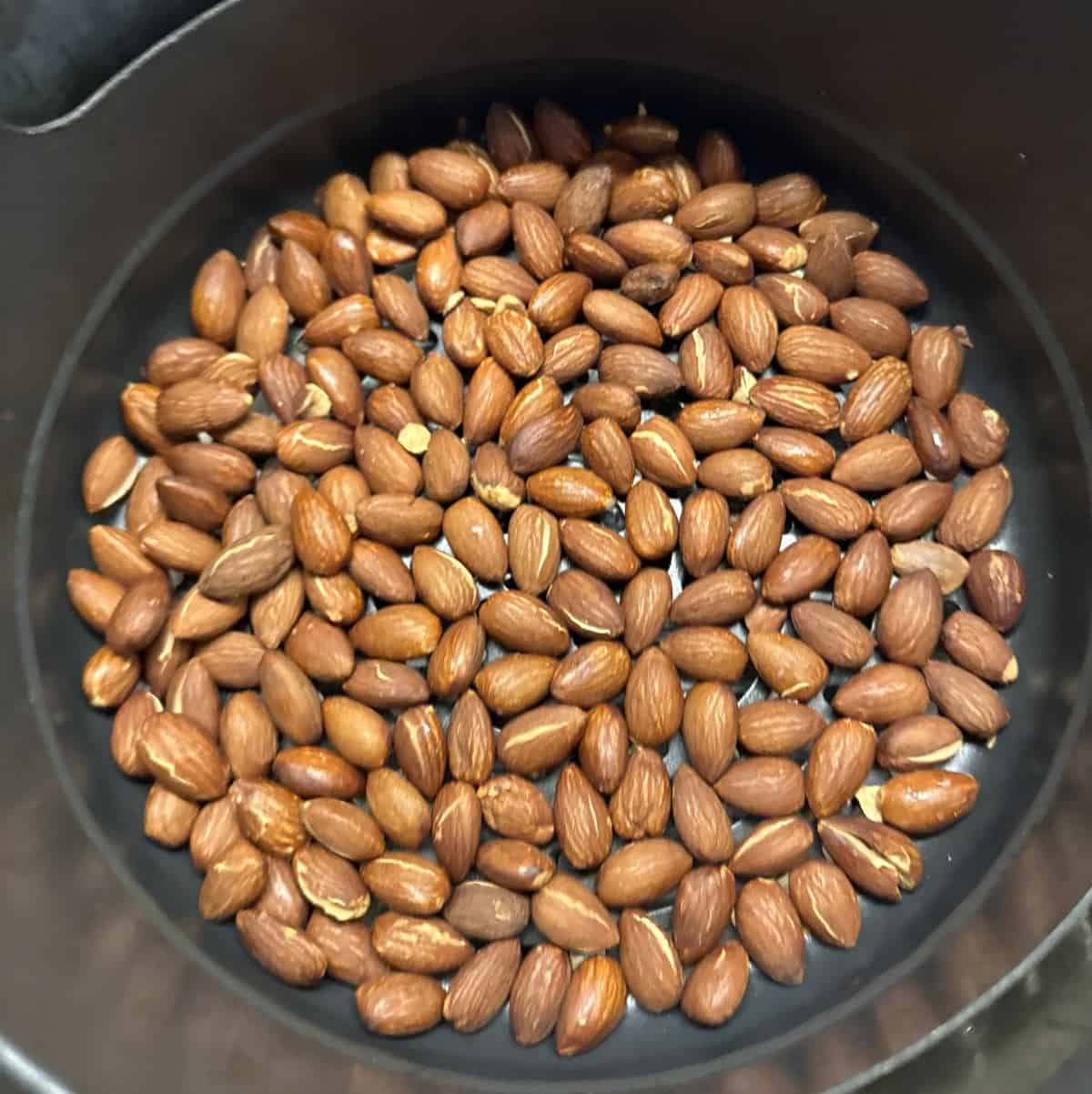 Air fryer roasted almonds | toasted almonds air fryer - SecondRecipe