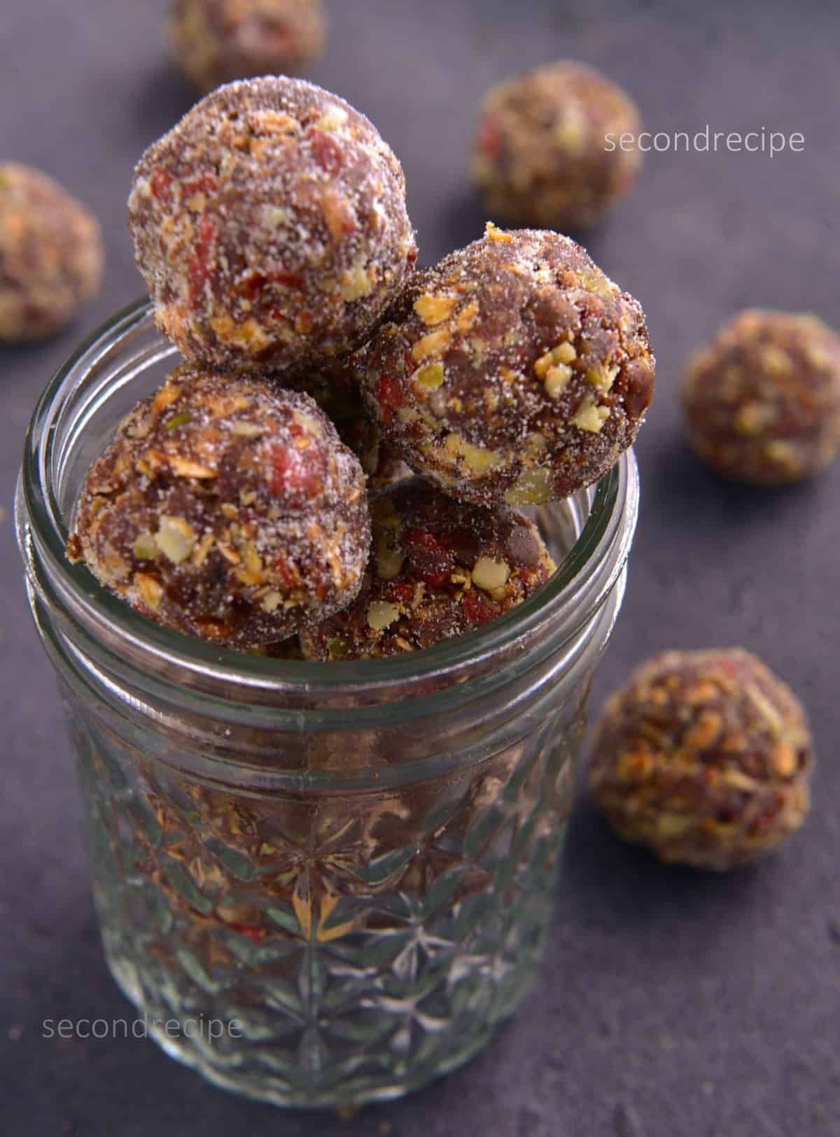 Vegan Nut free protein balls | nut-free energy balls - SecondRecipe