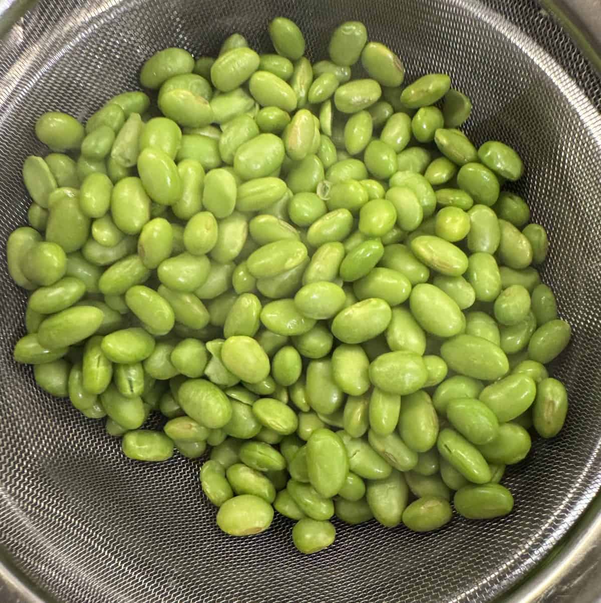 Crispy Air fryer edamame | roasted soy beans recipe - SecondRecipe